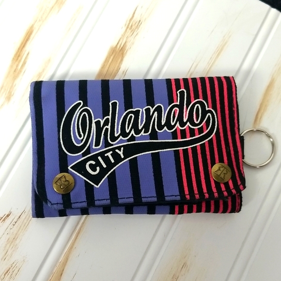 Robin Ruth | Bags | Robin Ruth Bi Fold Wallet Orlando City | Poshmark